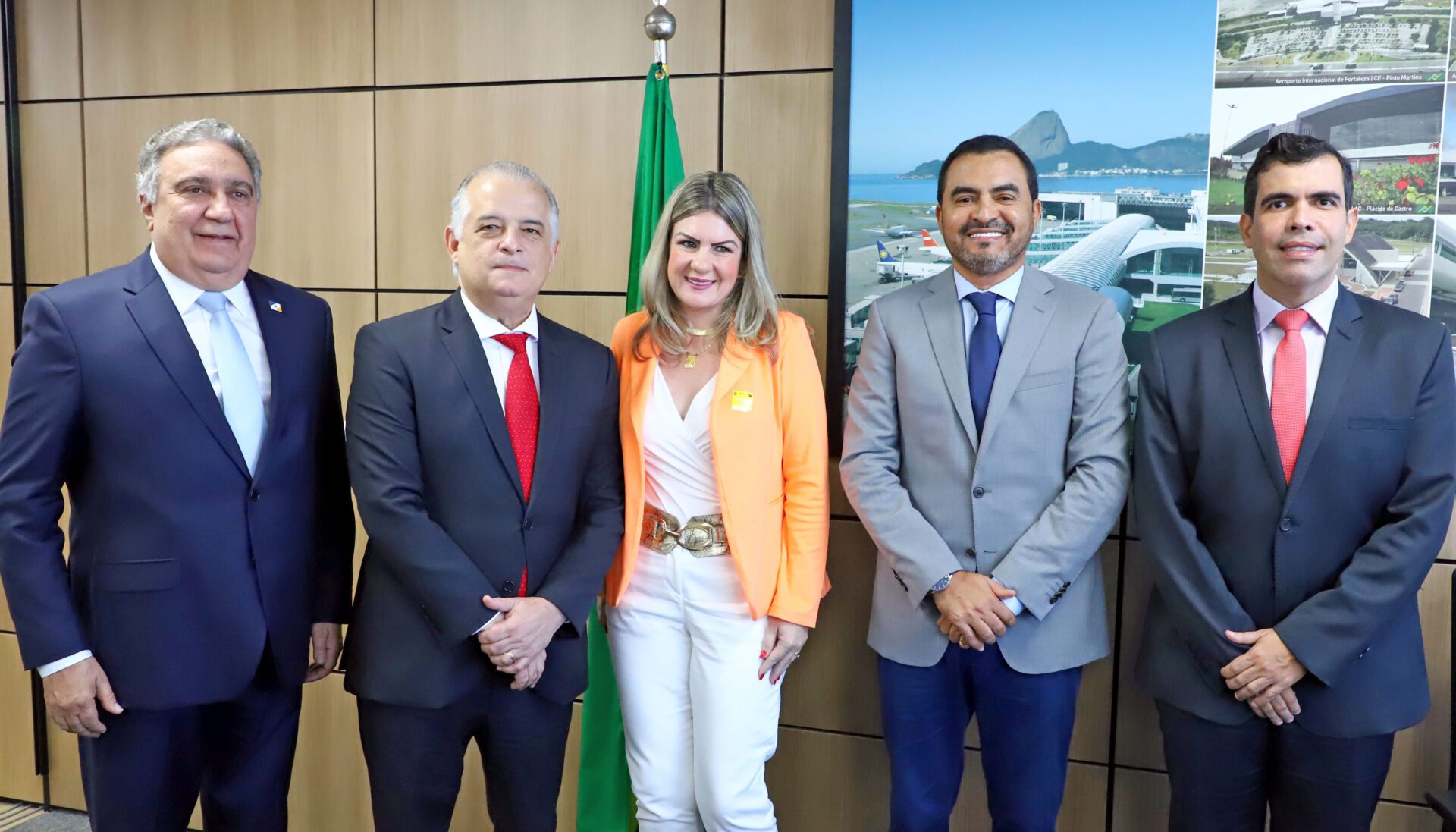 Ao Governador Ministro De Portos E Aeroportos Revela Intenção De
